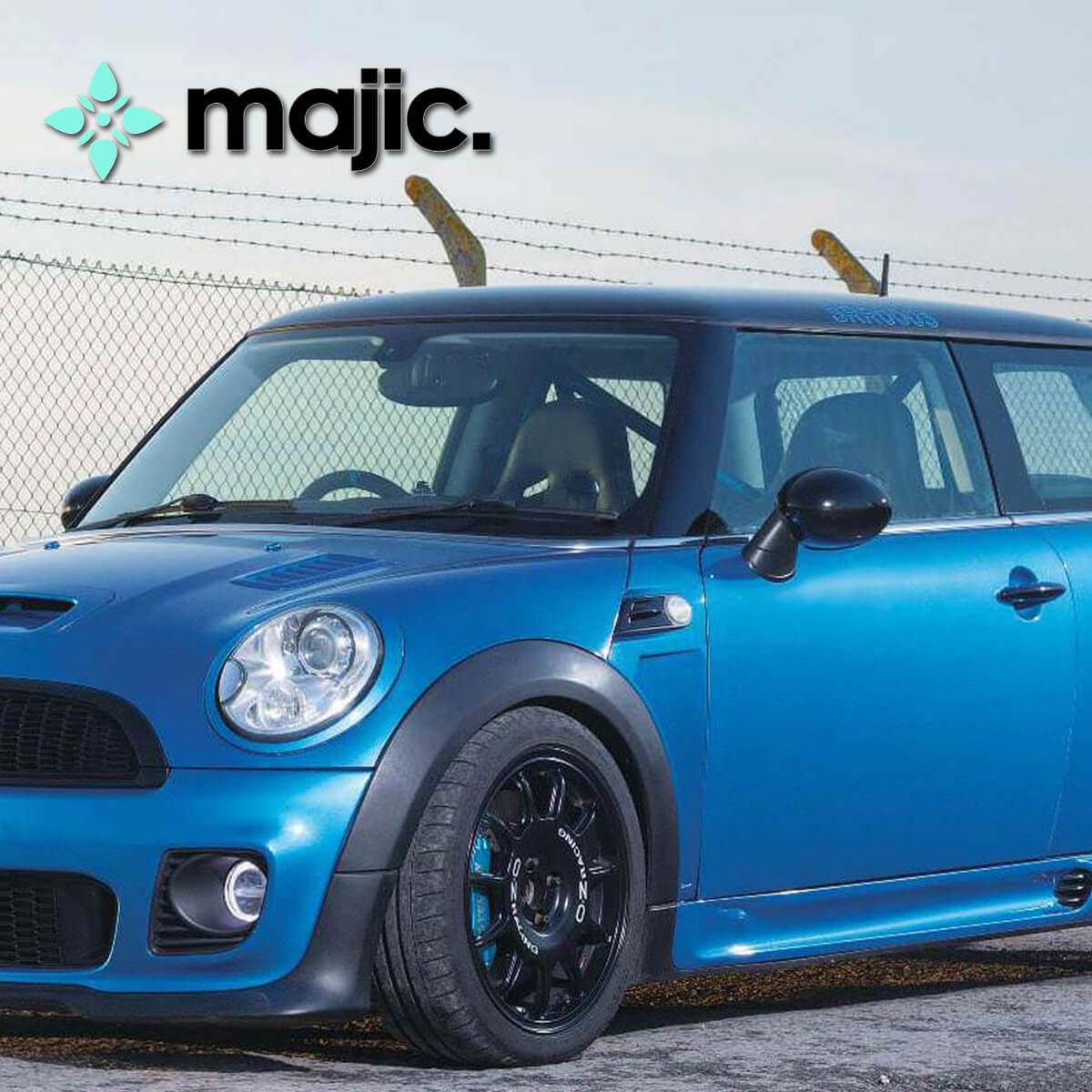Mini Laser Blue Paint – majic.